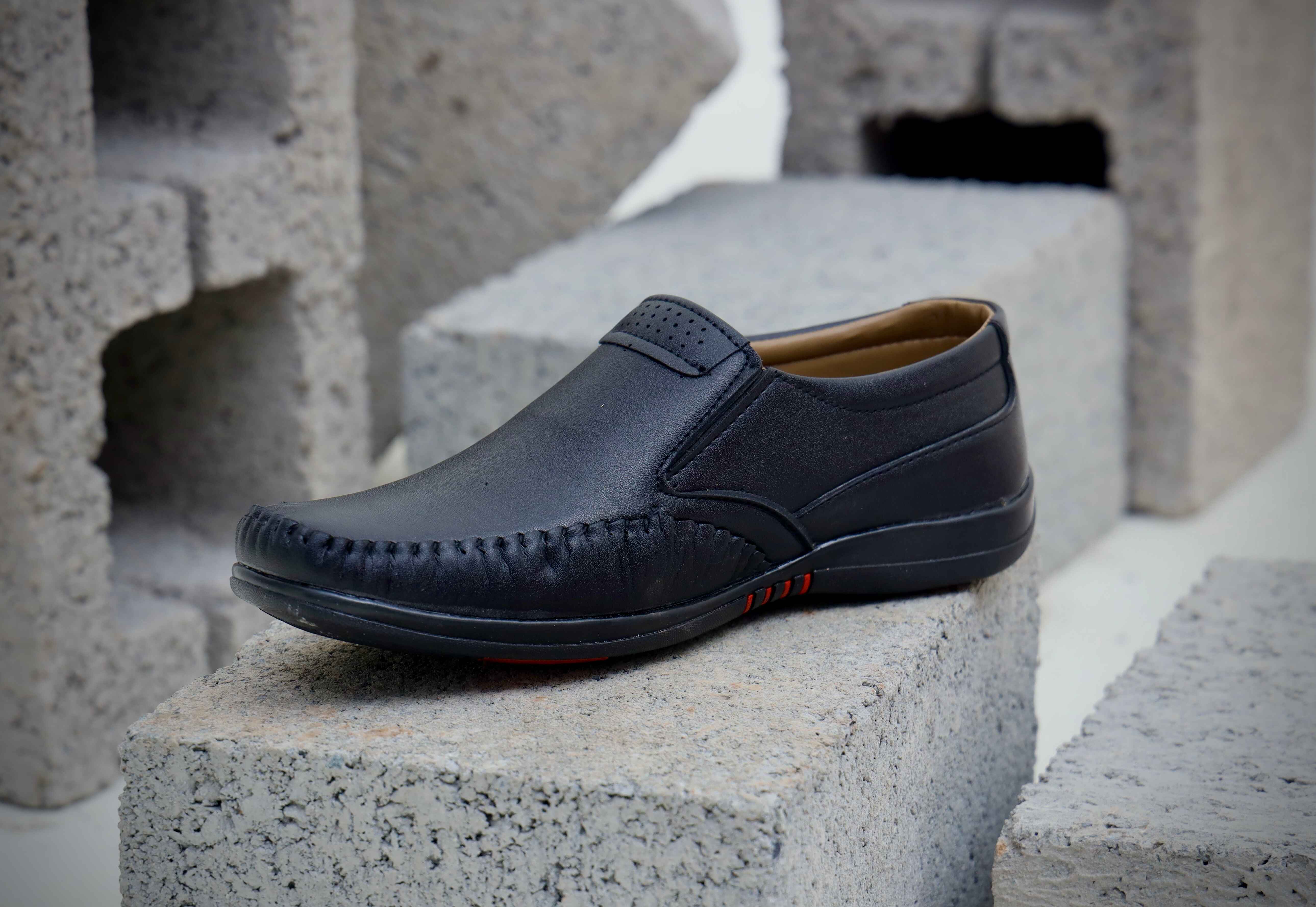 Men's Don carlos Shoes - Black Color. 880 Article – Walki Step